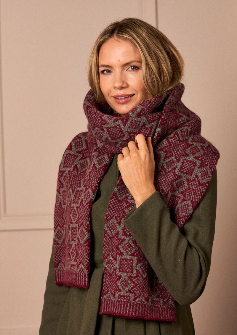 Bright Star Scarf - colourway.co.uk