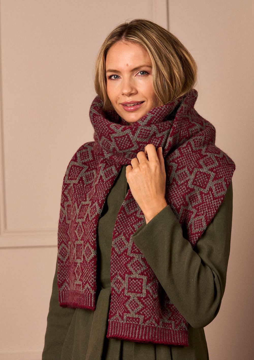 Bright Star Scarf - colourway.co.uk